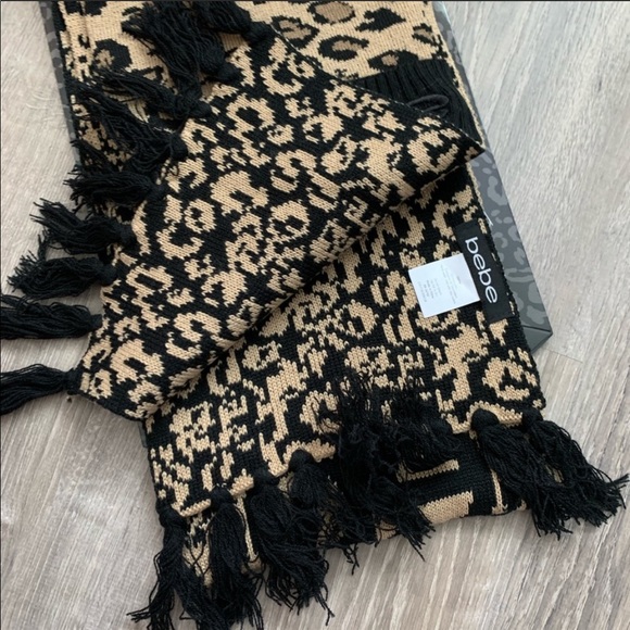 bebe | Accessories | Nwt Bebe Leopard Knit Pompom Hat And Scarf Set ...